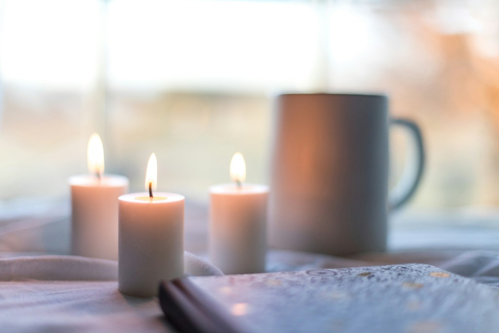 A Winter Solstice Ritual | Candle Ritual for Manifestation